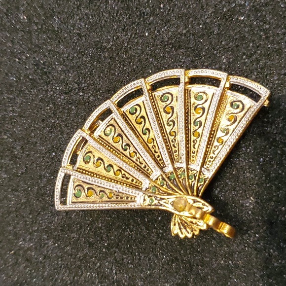 Estate | Jewelry | Vintage Fan Brooch | Poshmark